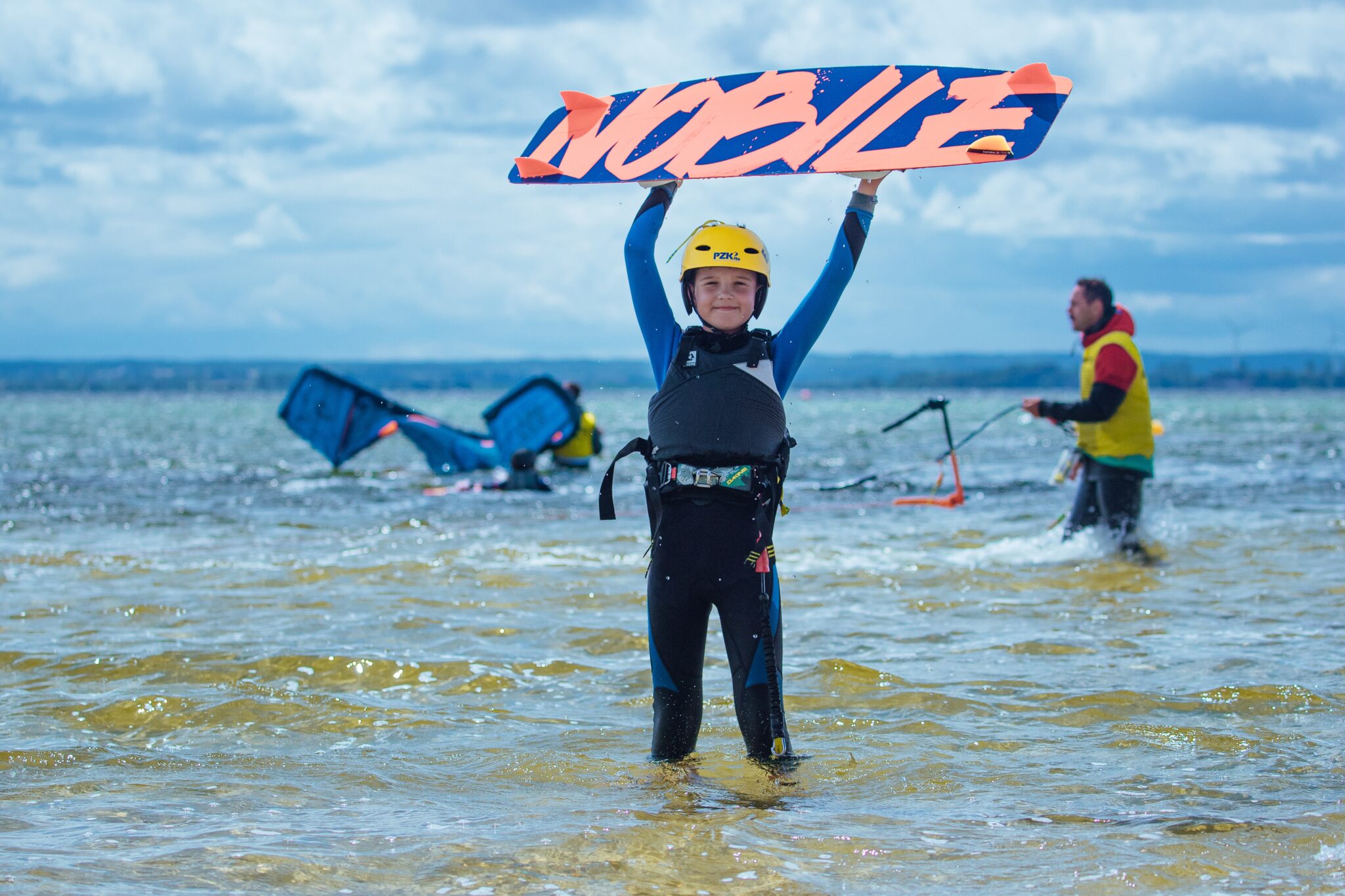 Kitesurfing dla dzieci – kiedy i jak zacząć naukę? - Blog EASY SURF